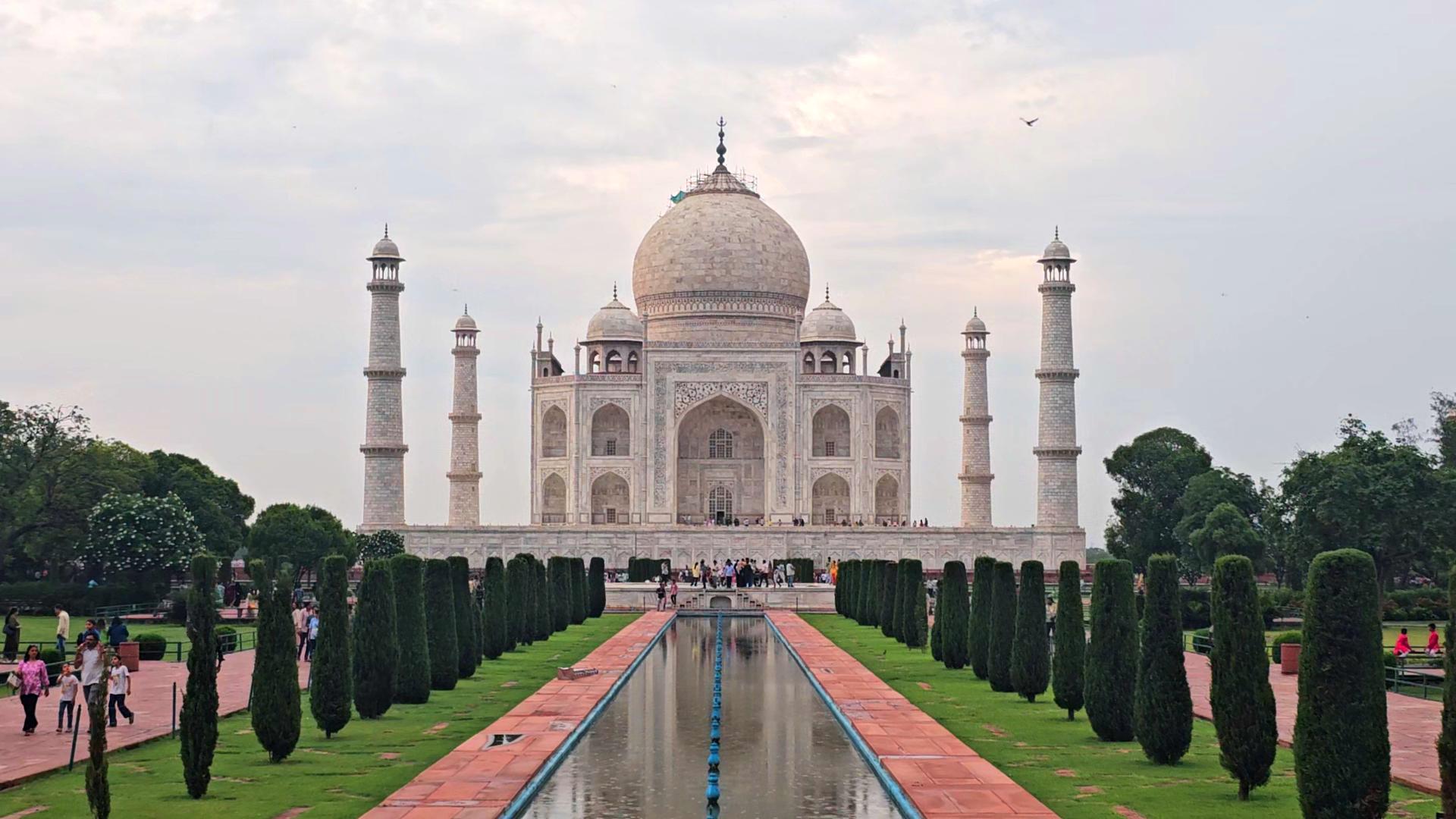 TAJ MAHAL THE SYMBOL OF LOVE / ताजमहल का इतिहास